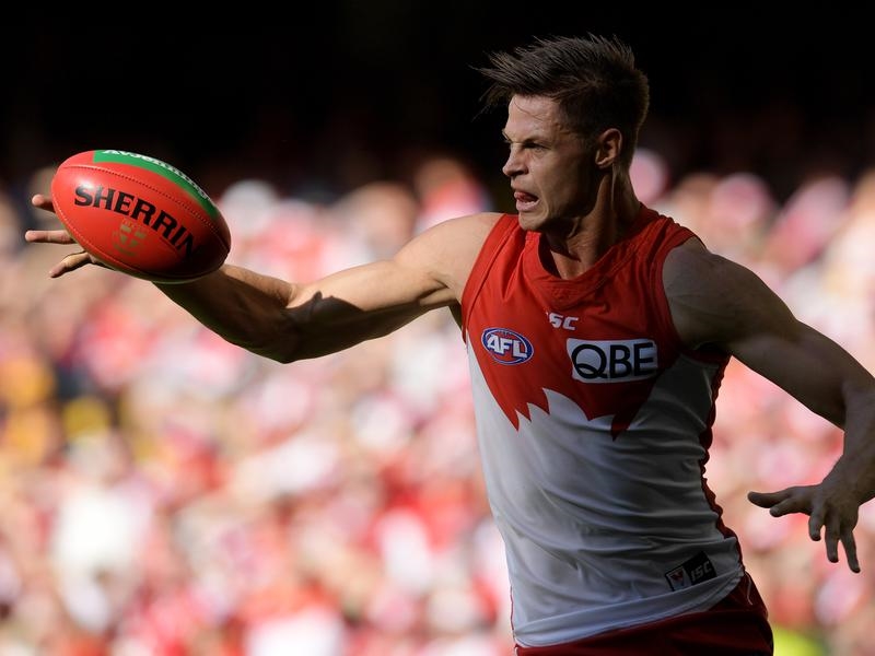 Intriguing ruck battle in AFL blockbuster | Sports News Australia