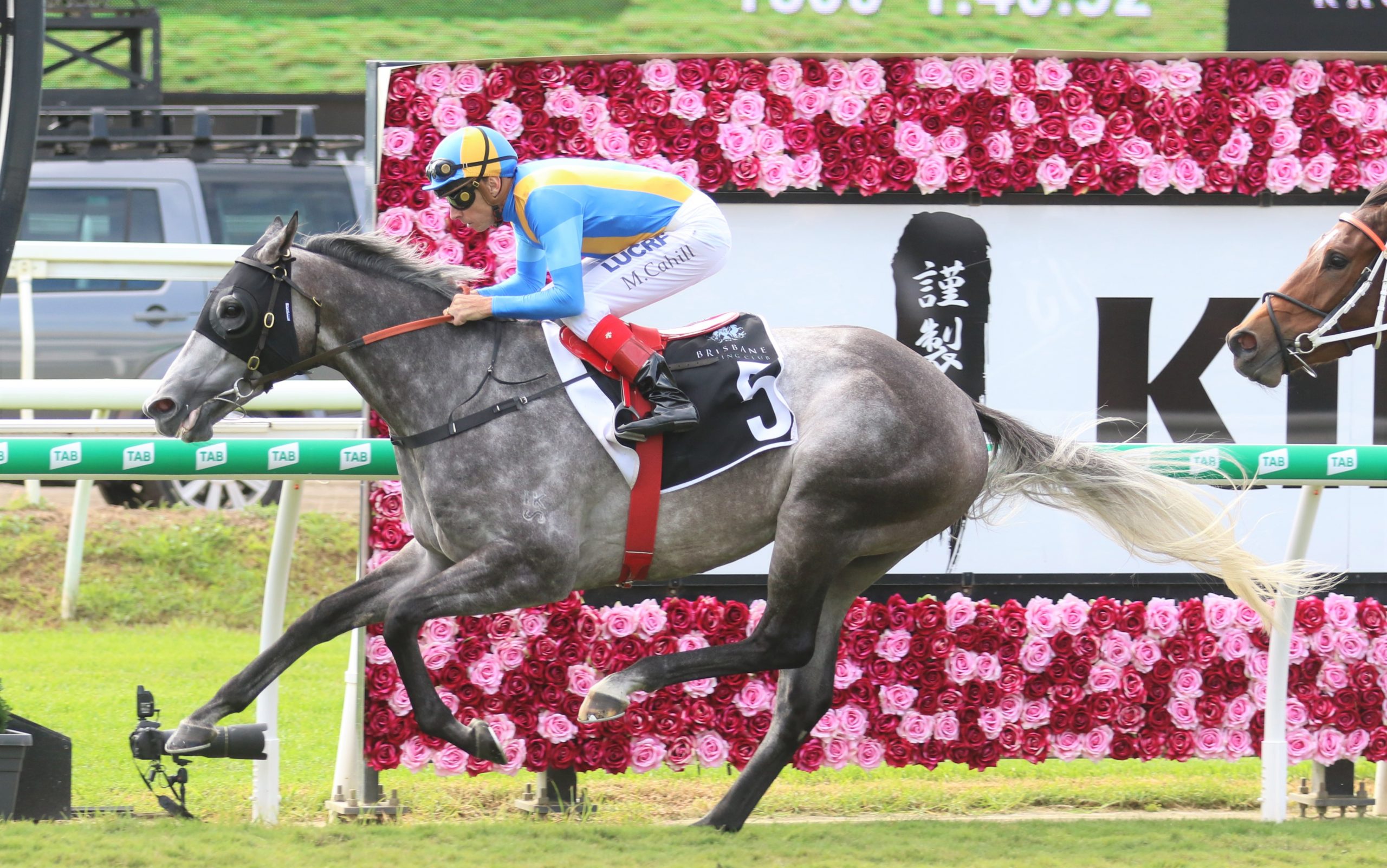 RQ launches new $200,000 QTIS Gold Jewel | Sports News Australia