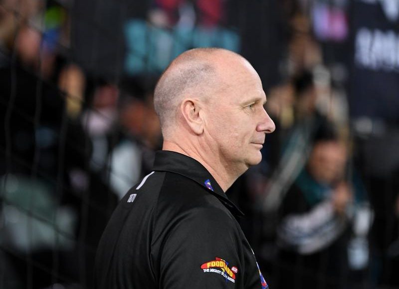 Rueful Ken Hinkley named AFL coach of 2020 | Sports News Australia