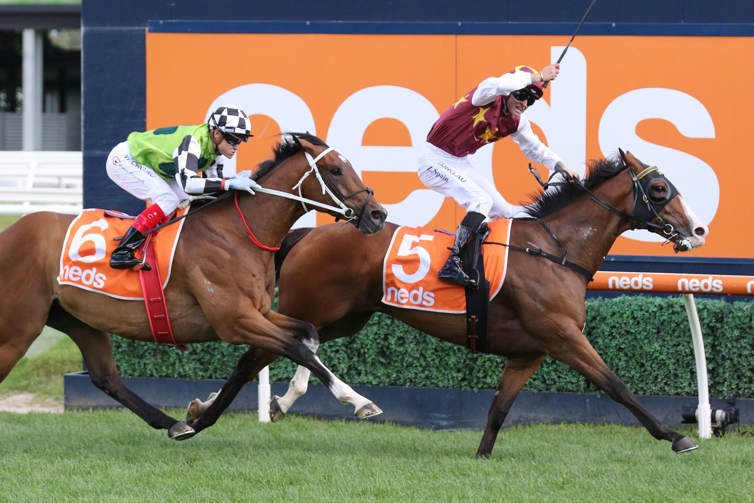 Zac Spain wins first G1 in CF Orr Stakes aboard Streets Of Avalon ...